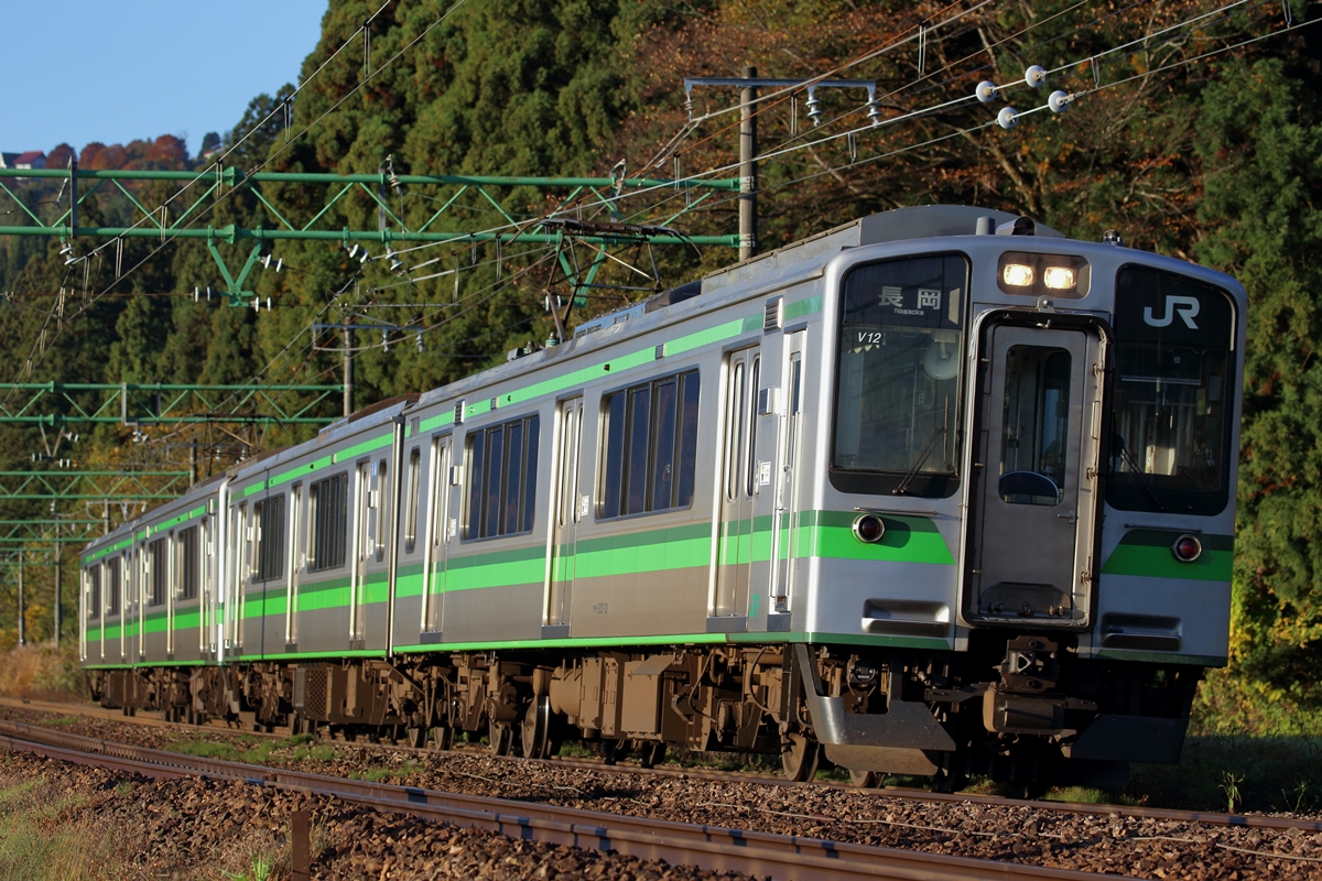 新潟E127系電撃復帰 第8弾 大沢撮影 - 鉄道気分