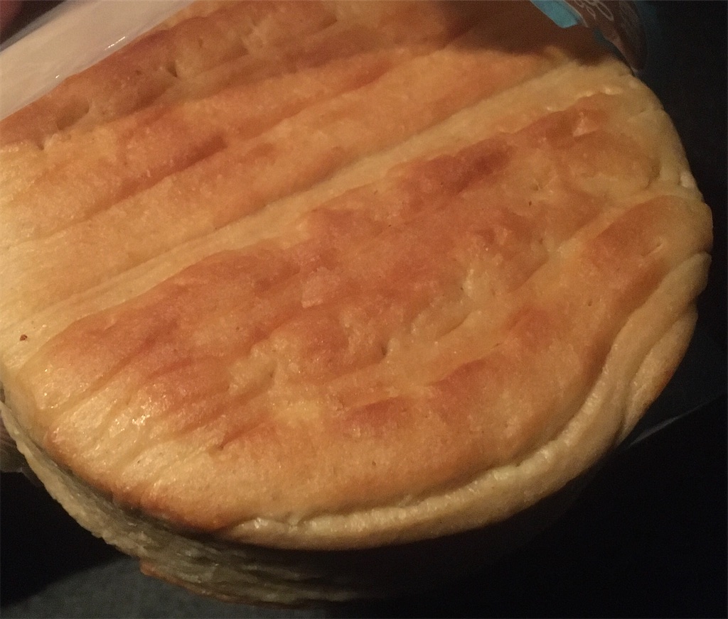「低糖質パン北海道クリーム 〜ダイエー〜」 グルメ - M&K blog