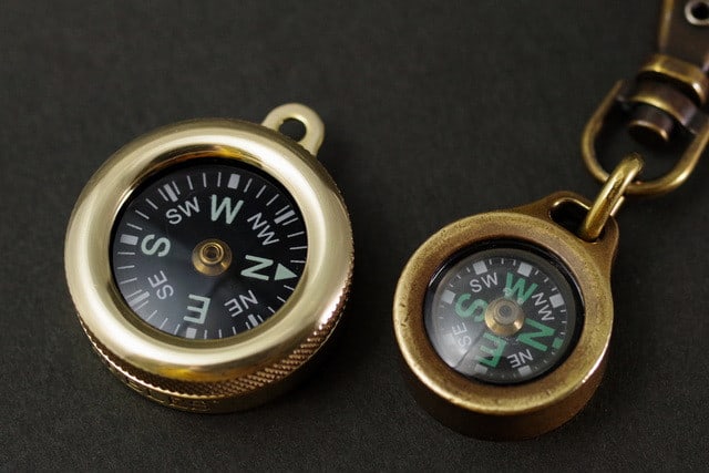 MARBLES Pocket Compass MR1147 - 森のなかまアパートメント