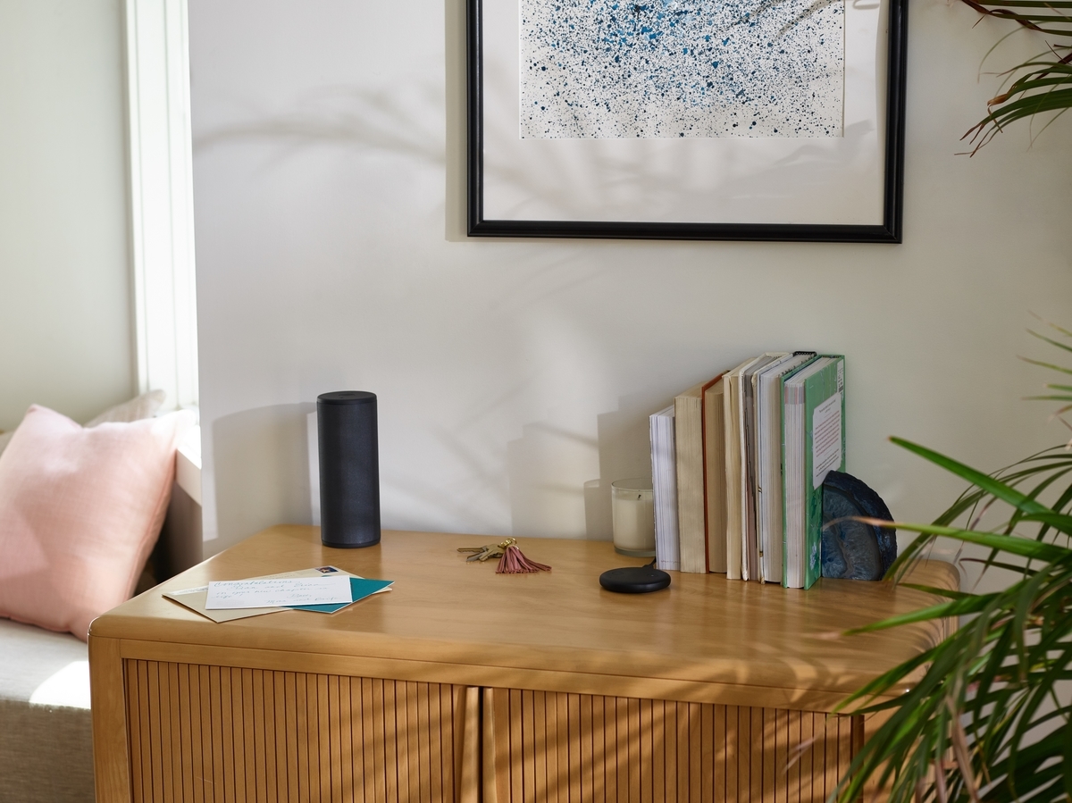 薄型、スリム、手頃なAmazon Echo Input - mojiru【もじをもじる】