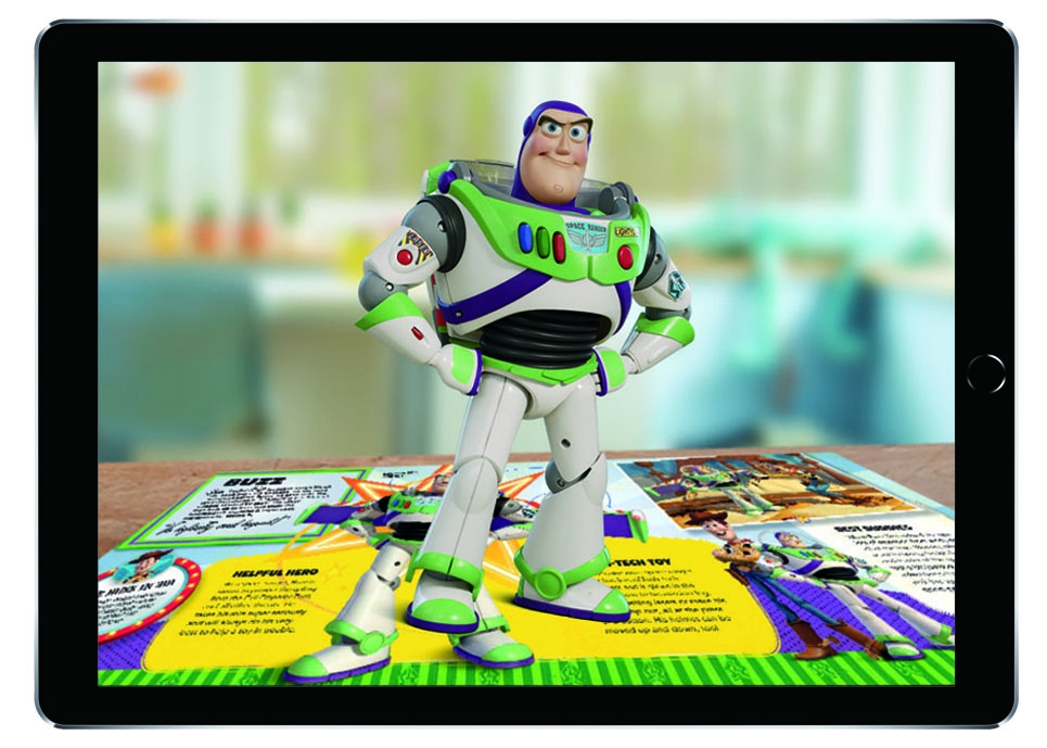 ウッディとバズと遊べるトイ・ストーリーAR付き絵本 - mojiru【もじをもじる】