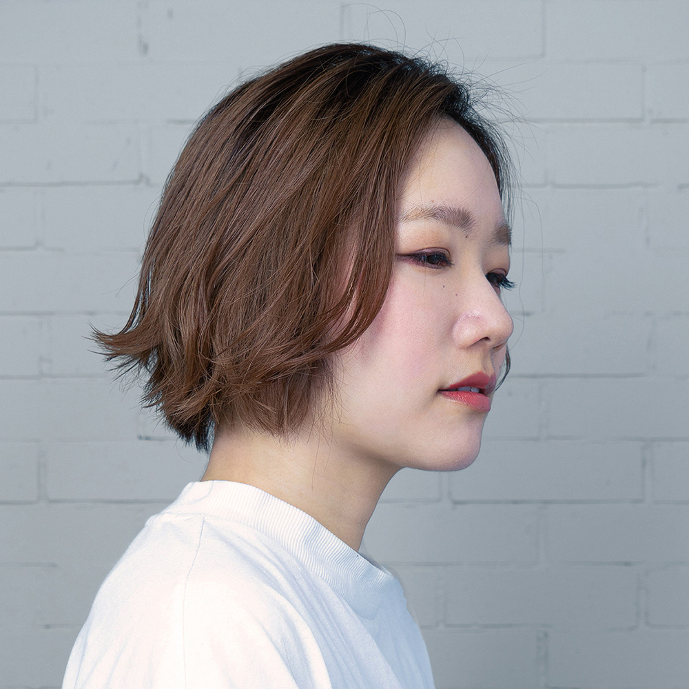 Shopifyの運用方法を集大成した一冊 - mojiru【もじをもじる】