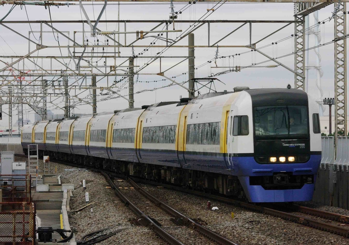 11月13日撮影 京葉線 葛西臨海公園駅 【E653系国鉄特急色 勝田K70編成】の臨時快速 わくわく舞浜号を撮る② - 新・シリウスの線路際のロマンを求めて