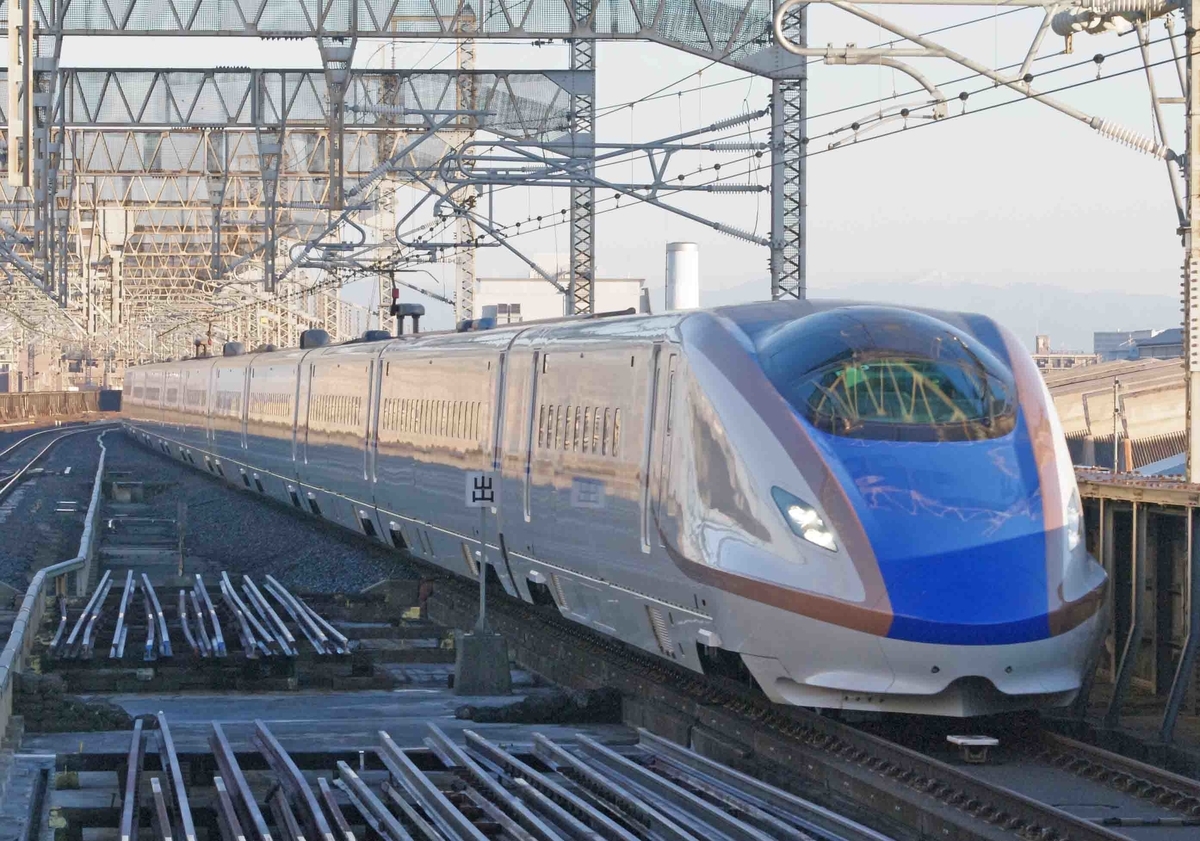 11月2日撮影 東北、上越、北陸新幹線 大宮駅 E2系1000番台 【200系リバイバルカラー】J66編成を朝ラッシュ帯に撮る - 新・シリウスの線路際のロマンを求めて