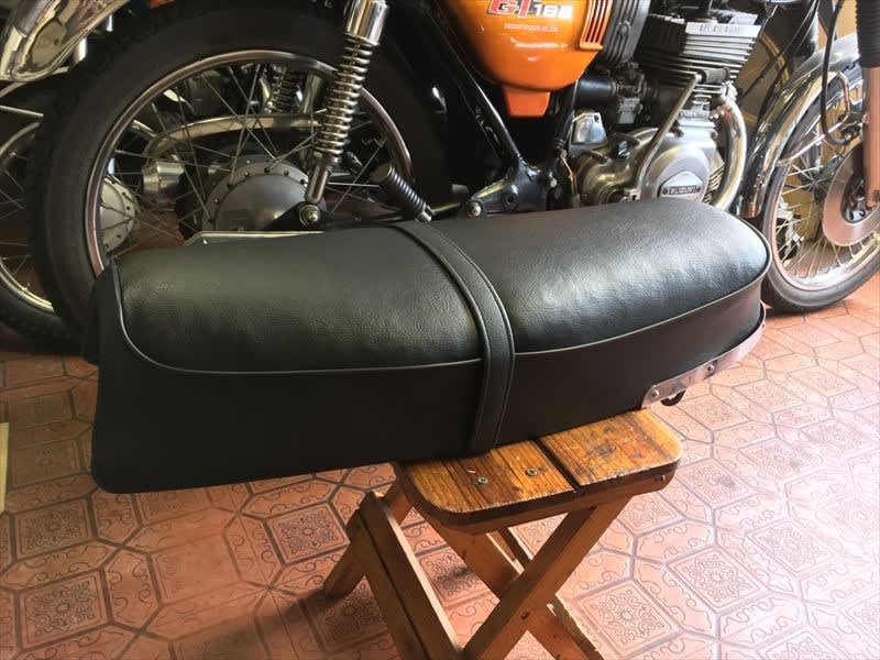 CB93のシート完成！ - goroの徒然なるままに・・・2nd.