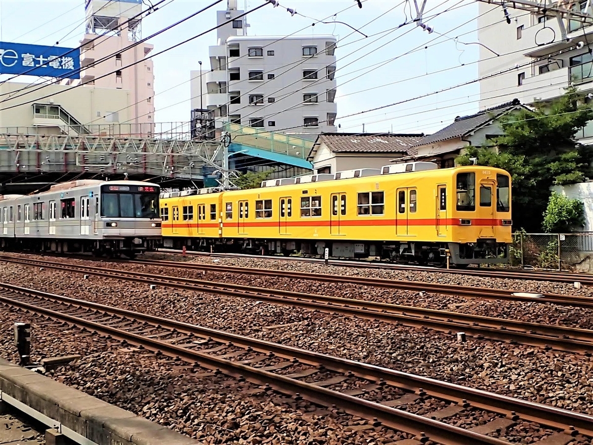 東武8000系 8575F復刻塗装編成 - 東武鉄道趣味