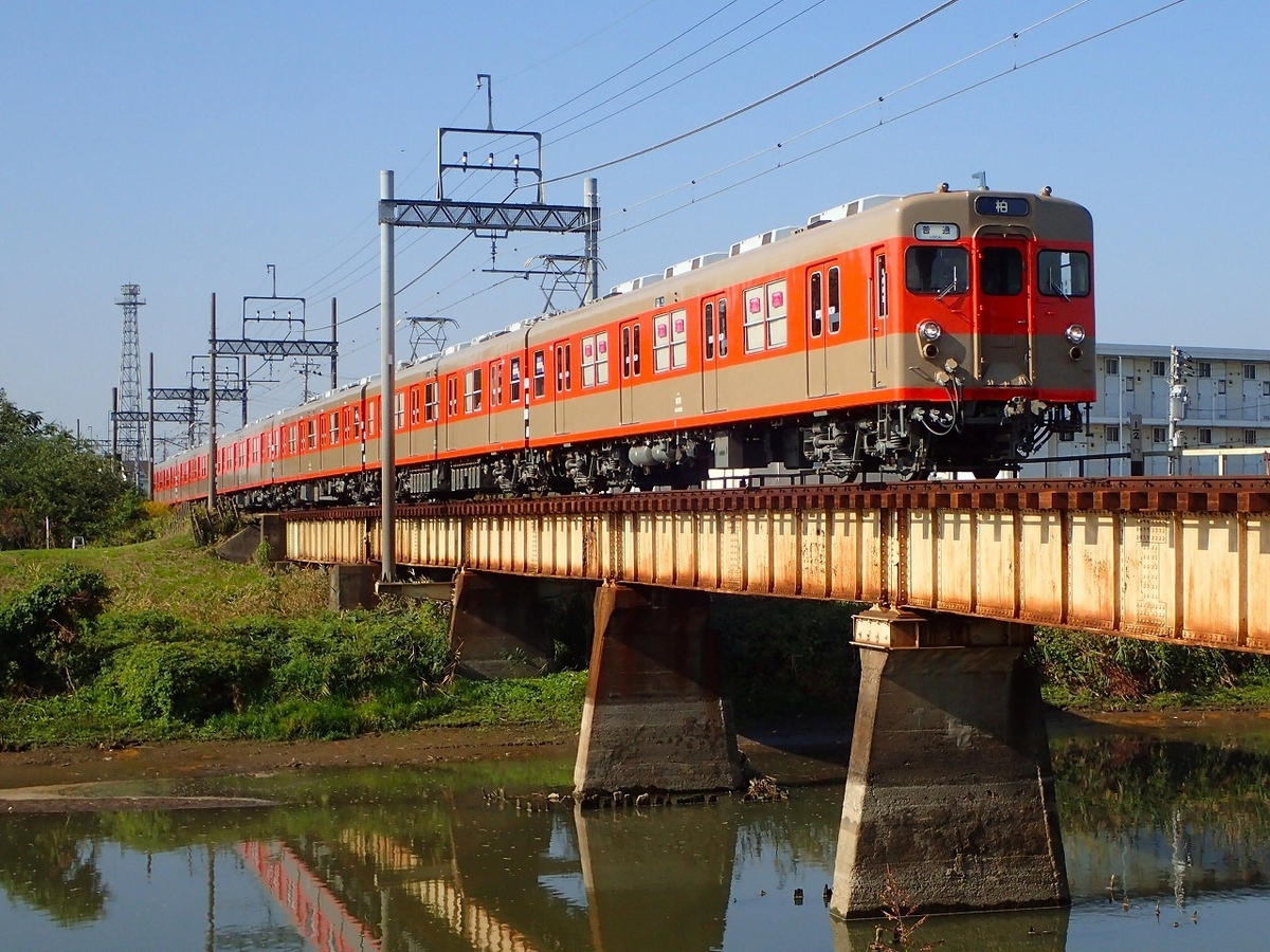 動態保存車8000系8111F、野田線で営業運転開始 - 東武鉄道趣味