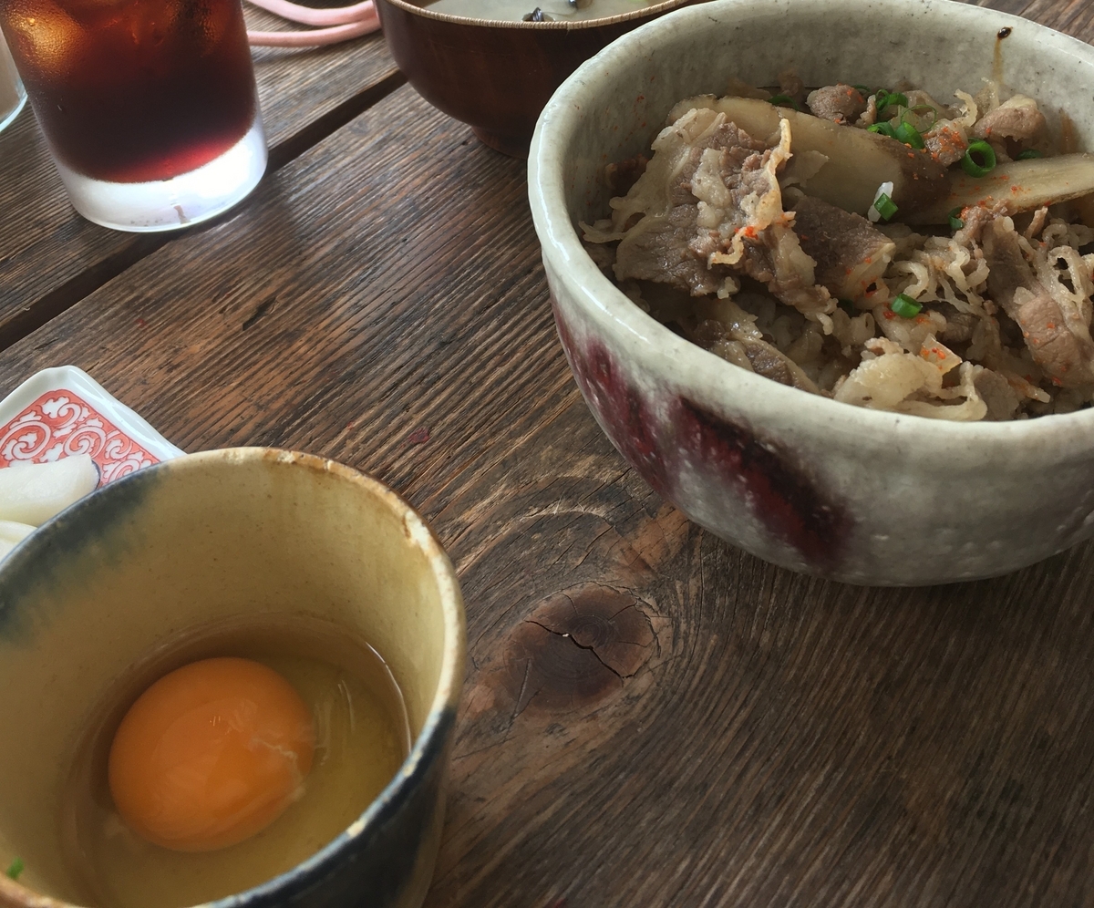 【エムPの昨日夢叶（ゆめかな）】第2588回『「BUNDAN」で美味しい珈琲をに飲みながら！緑に囲まれるか？本に囲まれるか？夢叶なのだ ...