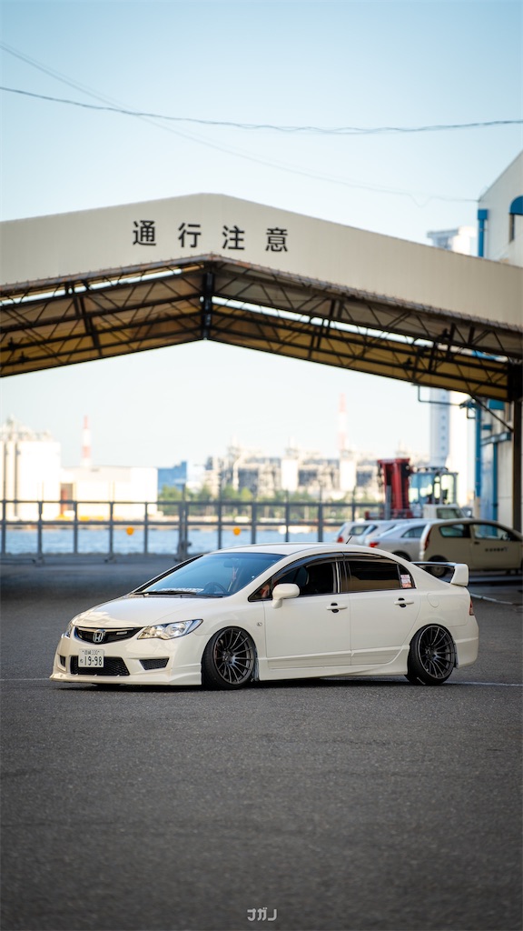 シビック FD2に10Jのホイールを前後にぶち込む その2 - 三度の飯より淫魔像