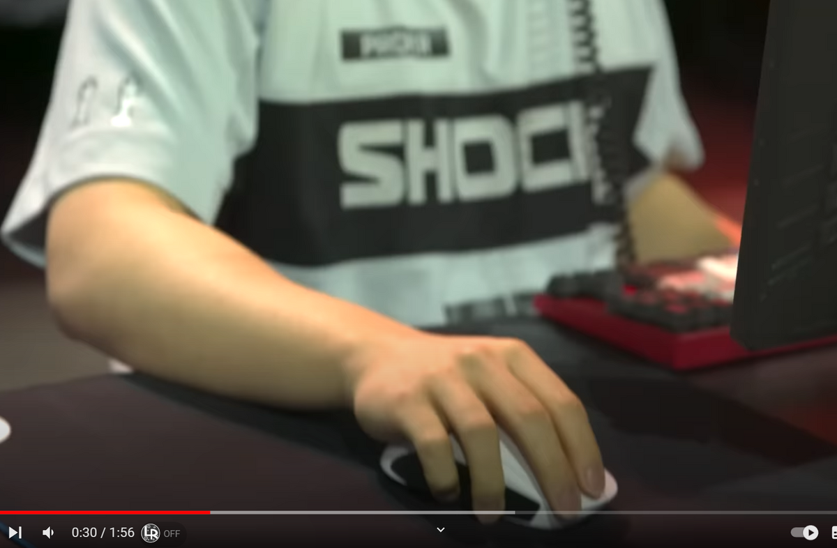 primmieとproperのマウスの持ち方の共通点 - マウスでエイム部