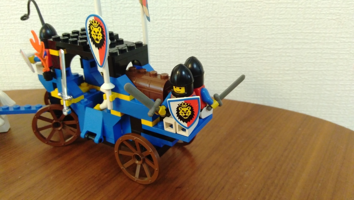 レゴ お城シリーズ ロイヤルキングの馬車 6044 - LEGO探偵団
