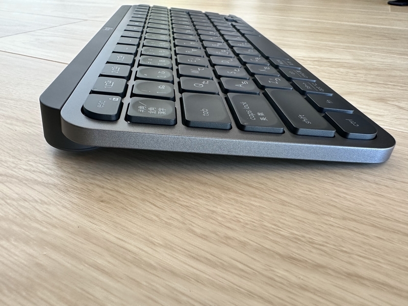 MX KEYS MINIは買いなのか？1ヶ月間の使用感をレポート！ - As simple As