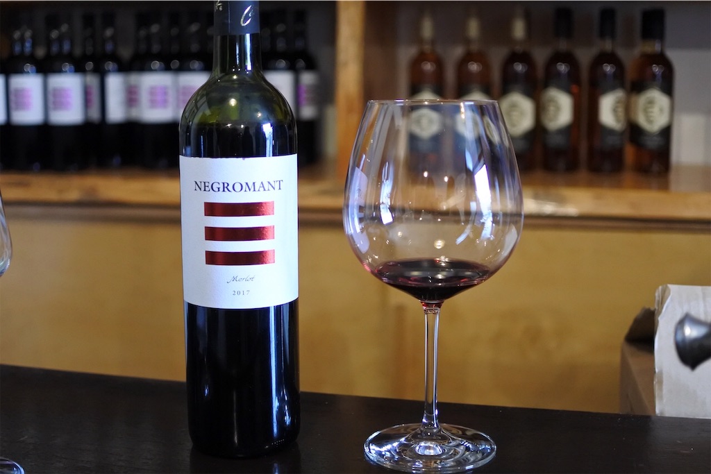 Wine or Beer ? - Buono Voyage.