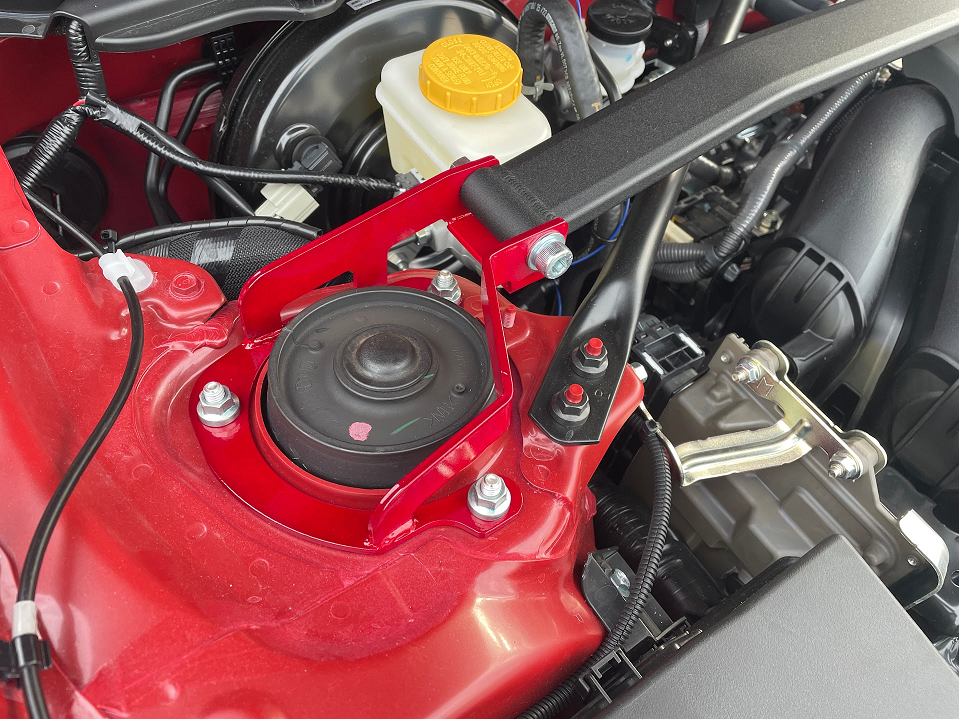 【GR86】BLITZ ストラットタワーバー（前後） - ZIL520 ＆ GR86