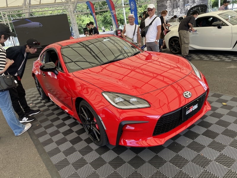 【GR86】40th記念車見てきた - ZIL520 ＆ GR86