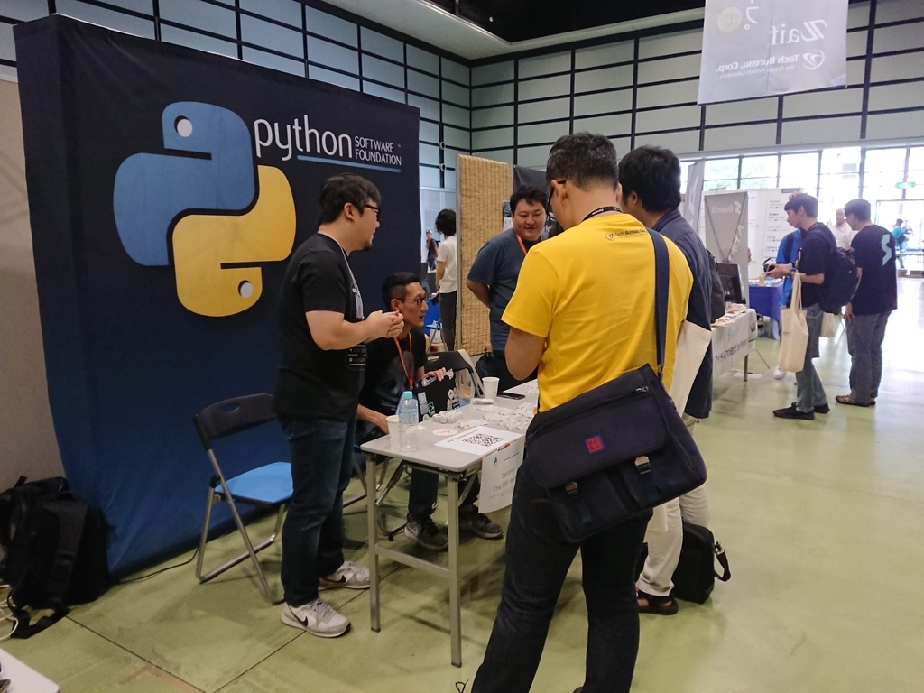 PyCon JPスタッフが、日本最大級のPythonカンファレンス「PyCon JP 2018」の舞台裏をお伝えします - Python学習 ...