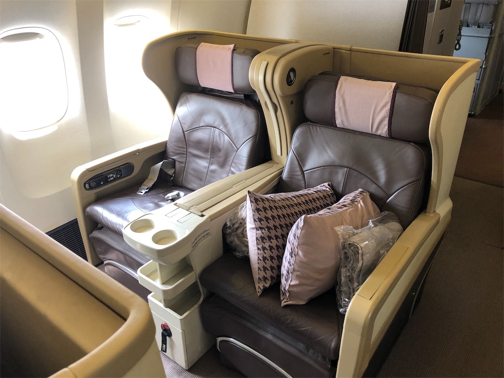 4/XX SQ857 HKG-SIN C - KIXベース