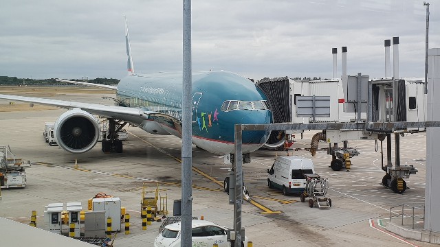 CX252（LHR→HKG）：Business - 週末ごとの旅行者