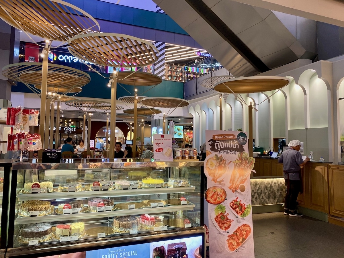 おしゃれで美味しいタイ料理レストラン「Ponn Cafe ポンカフェ」 - 猫のように暮らしタイ