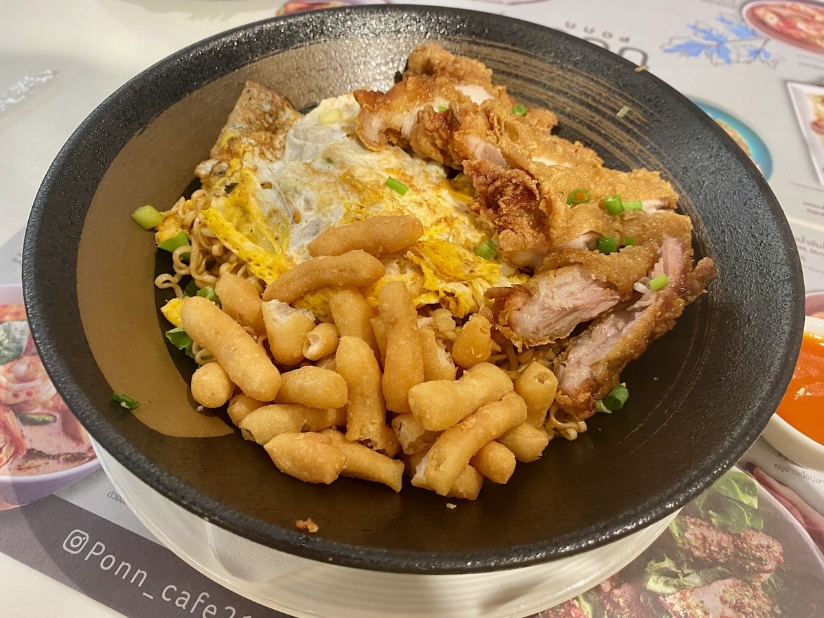 おしゃれで美味しいタイ料理レストラン「Ponn Cafe ポンカフェ」 - 猫のように暮らしタイ