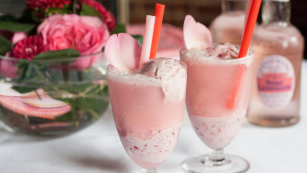 なぜモスシェイク ストロベリーは終了したのか？青春の味を追いかけて裏側を探る🍓 - 生活の知恵さんブログ