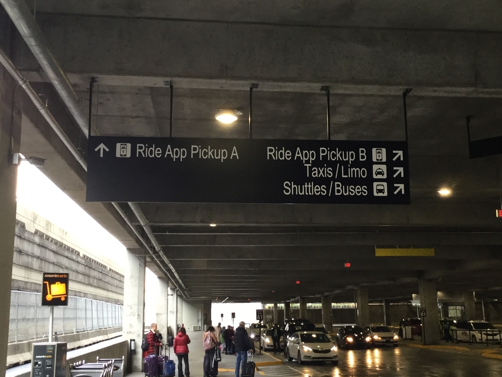 簡単便利！アメリカのライドシェアの使い方 - Uber・Lyft・BIRD - - ニッチでごめんね