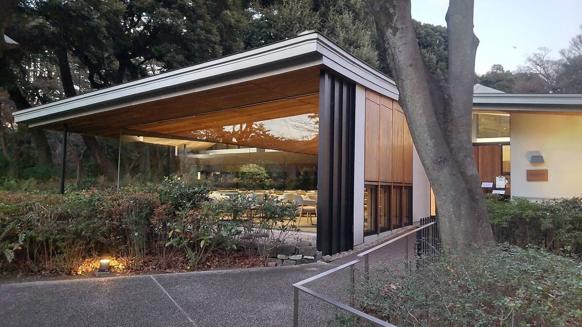 ひとり時間にランチ TEIEN Restaurant comodo（白金台）：美術館に併設された季節を感じるレストラン - 東京ひとり時間