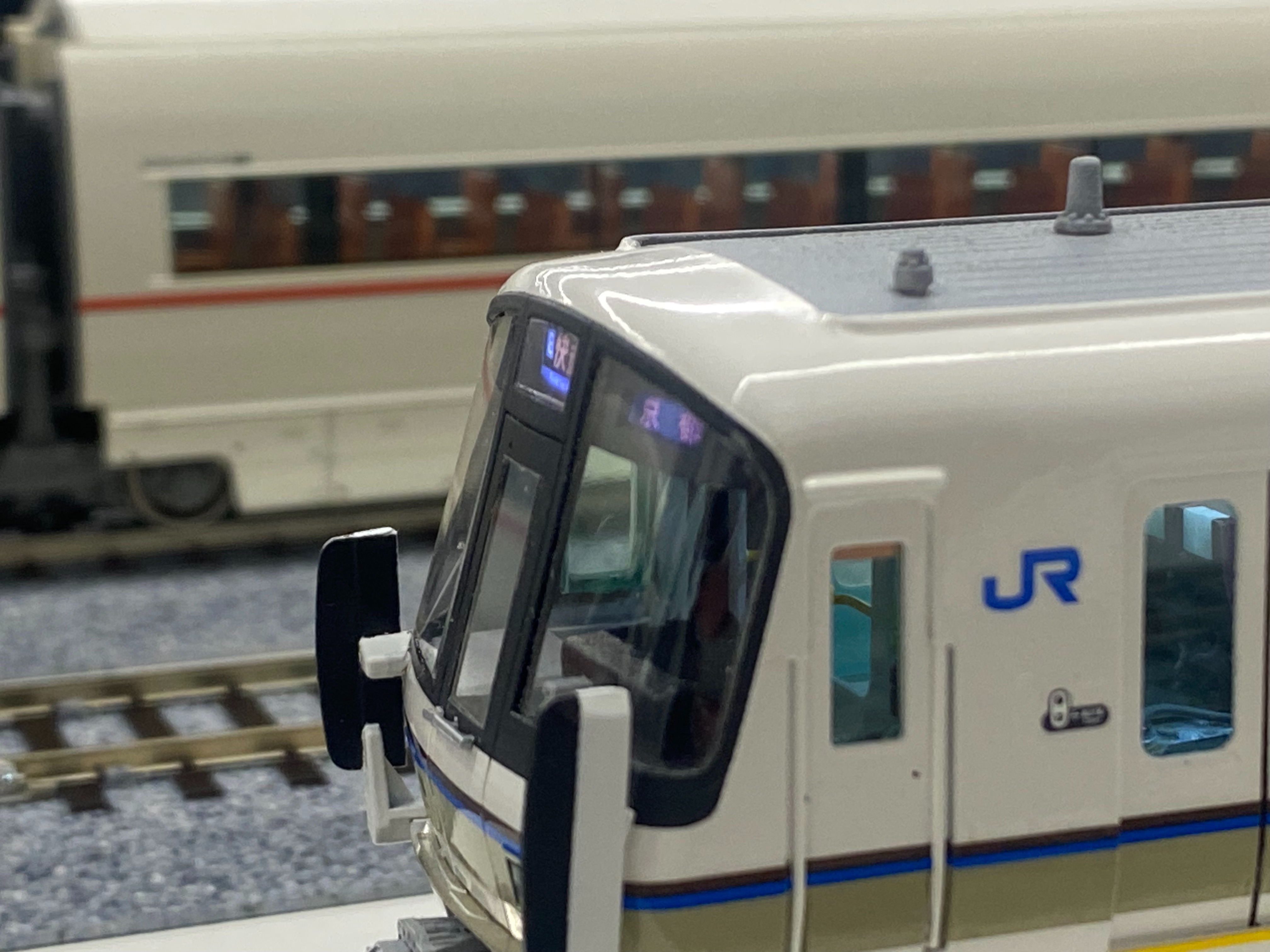 16番 Tabuchi Train Models 221系 更新Wパンタ車キット 完成編 - 逢田のブログ