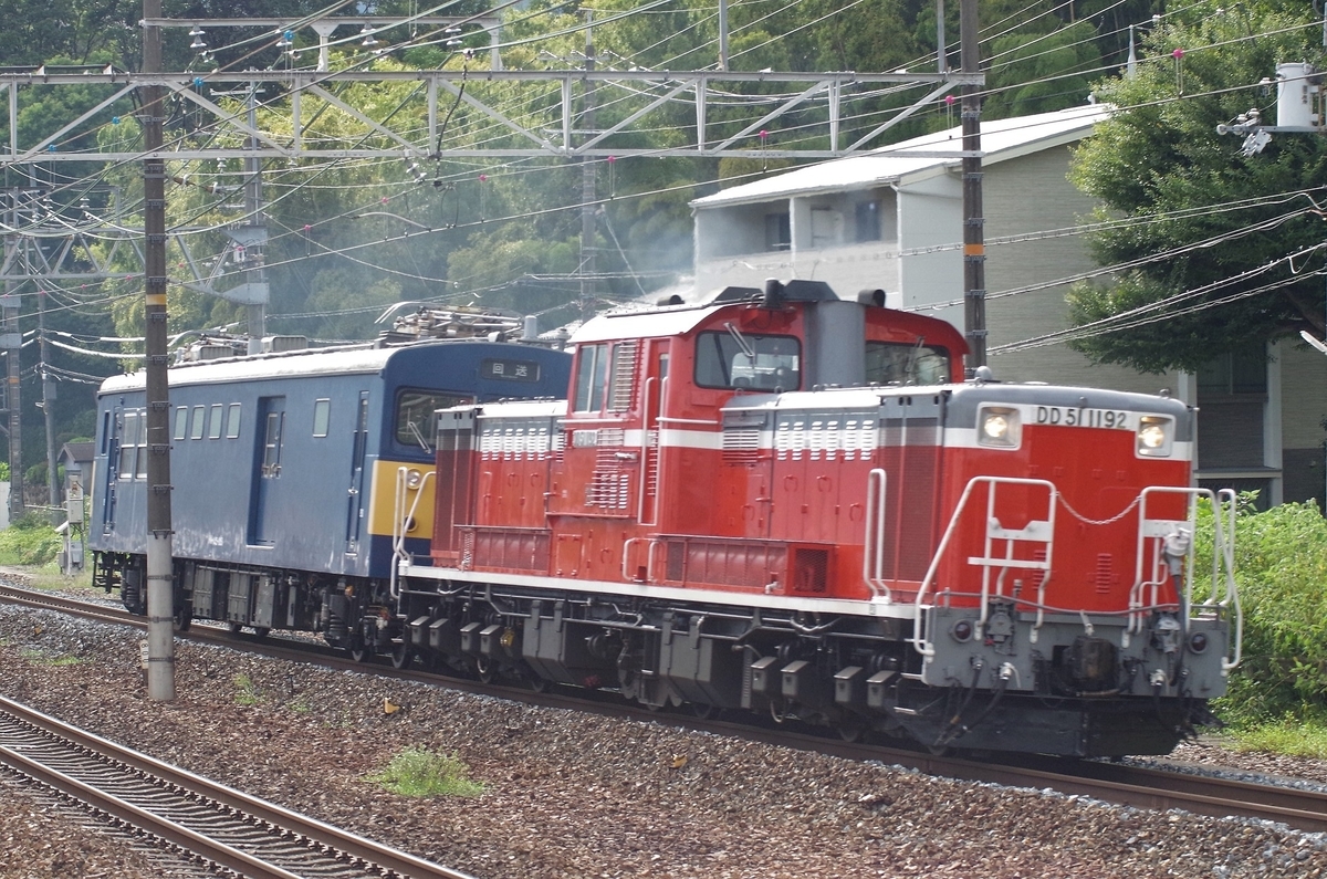 DD51とクモヤ145の配給輸送を撮る。 - ニセ京都人のブログ