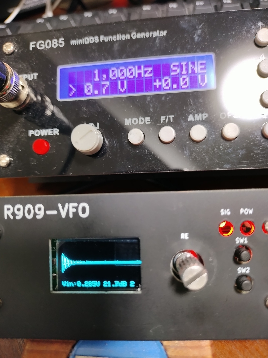 SINAD indicator using the ESP32-C3 DEV kit Super Mini - R909-DSP and related information