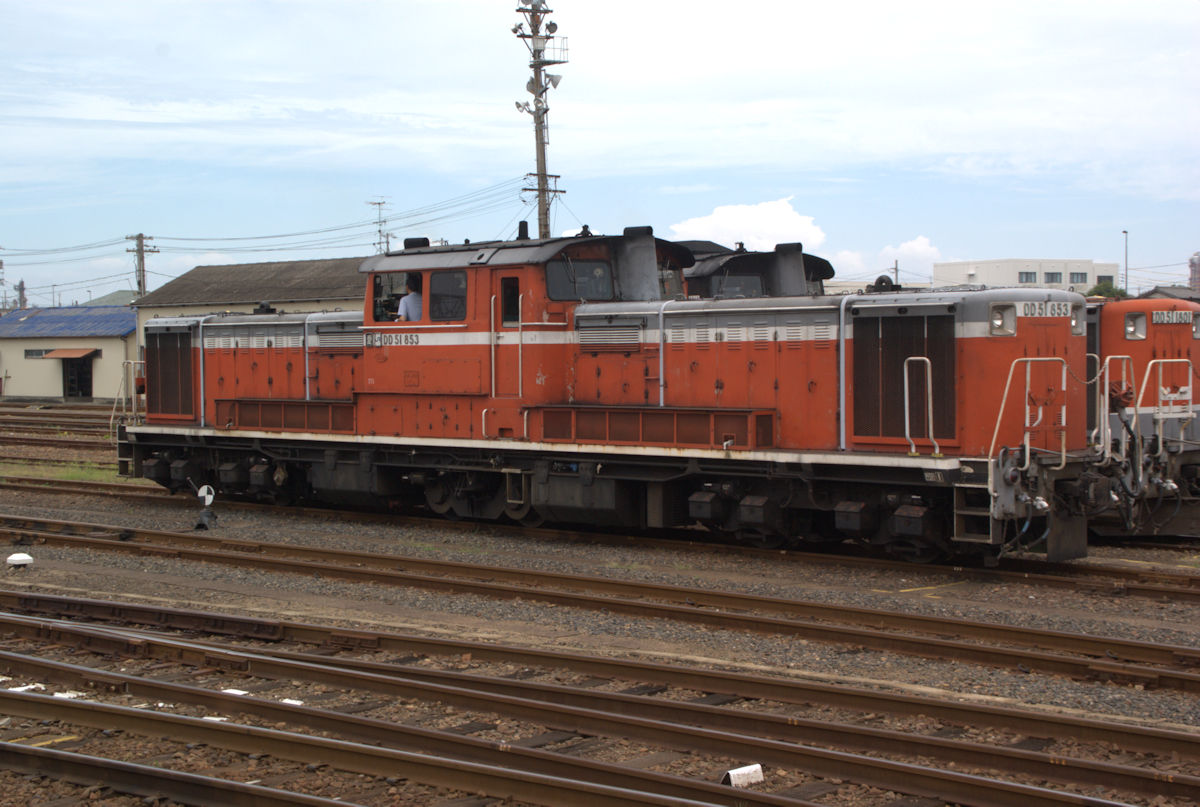 手間がかかるなら付けたままにしてしまおう ラッセルヘッド永久固定した異端機・DD21【2】 - 旅メモ ～旅について思うがままに考える～