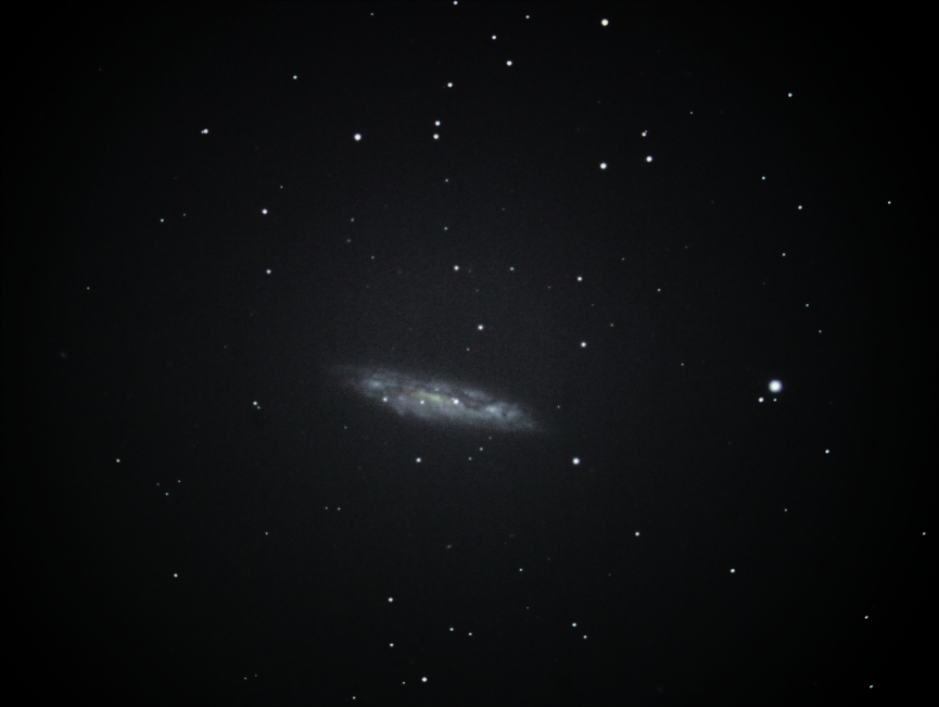 M108 = NGC3556 おおぐま座 & 霞む空 - nyancotan's diary 天体写真 in Hokkaido