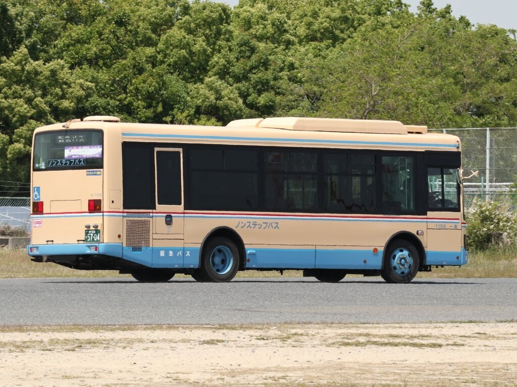 個別「★阪急バス(宝塚1199) 日野レインボー 2022年式(2KG-KR290J4 ジェイ・バス)」の写真、画像 - ※2023Bus-Tech - 幌苦総合車両所・画像センター