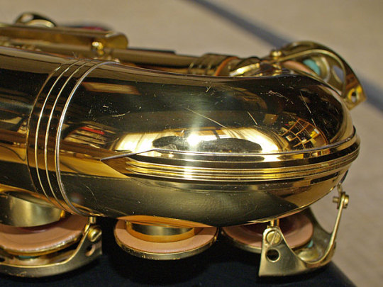 Selmerの皮をかぶったBuescher？ - SaxとTubaのミョーな出逢い