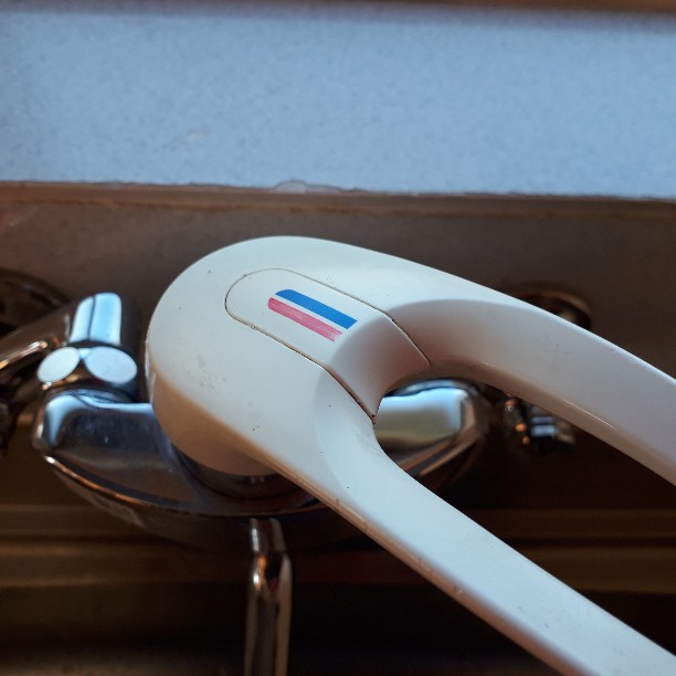 KVK製シングルレバー KM550カートリッジ交換 - 大家さんの憂鬱