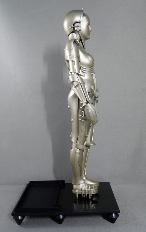 エクスプラス(X PLUS) Metropolis Maschinenmensch(メトロポリス マリア) プラスチック モデルキット ...