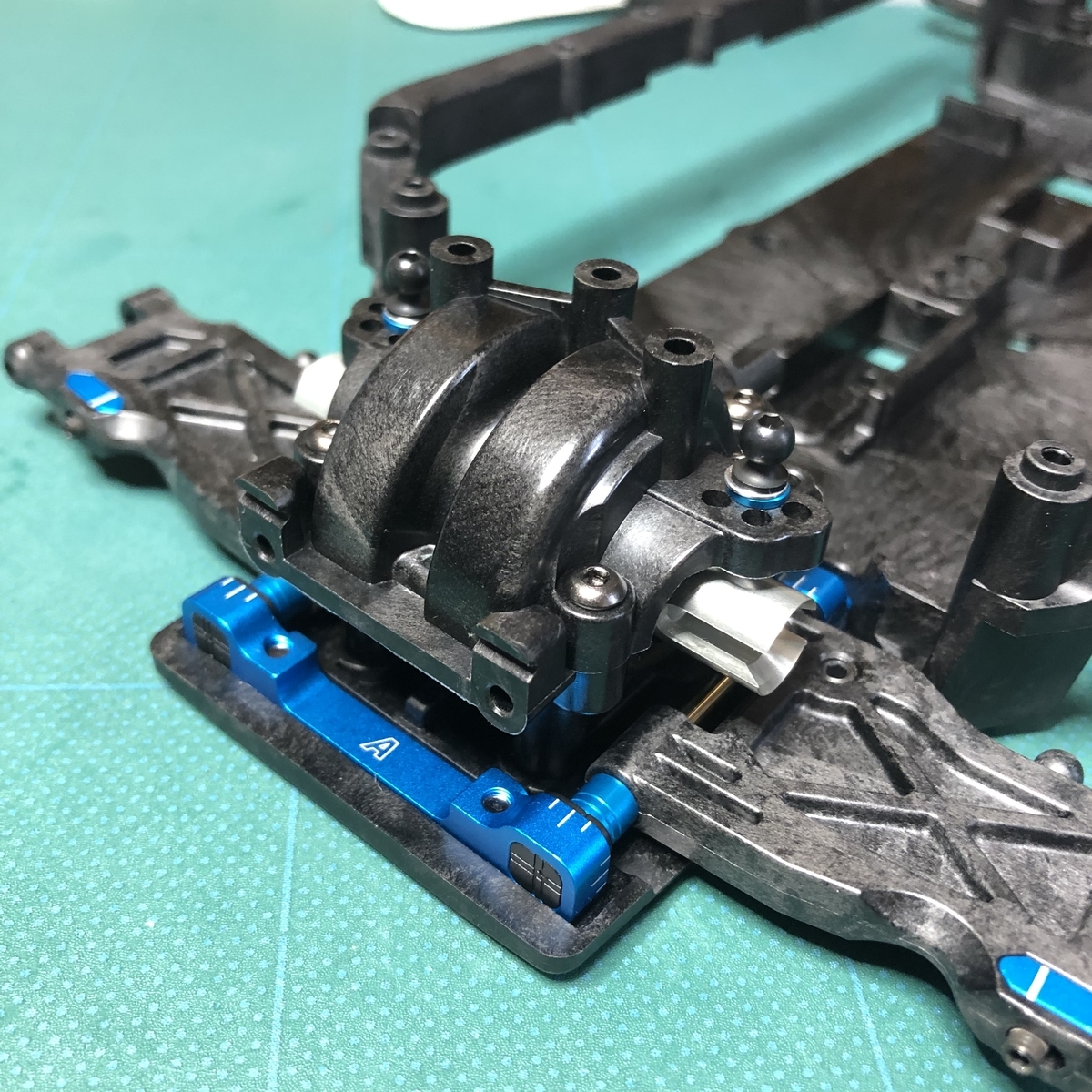 TB-05R Build ⑨⑩,⑮⑯（フロント・リヤデフ） - 新・すもうあしこし～三畳間工房より～