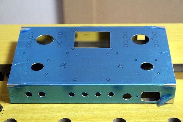 6DN7シングルアンプ・シャーシと裏蓋の加工 - おんにょの真空管オーディオ