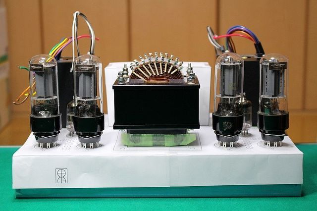 6P3S CSPPアンプ・穴開け図作成 - おんにょの真空管オーディオ