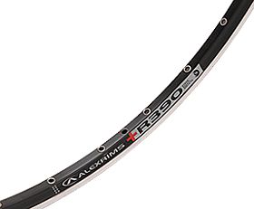 DEFI君 ALEX RIMS R390をついに履くことに。 - onocraft