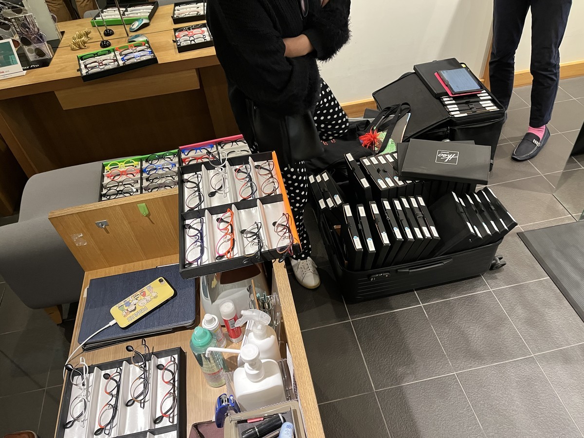 格好良い大人になりたいですね、TheoのGaramond - oogley raconter , rosita , stella のブログ