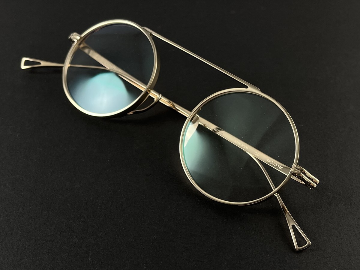 今年最後の入荷情報、KameManNenのKMN-9500 - oogley raconter , rosita , stella のブログ