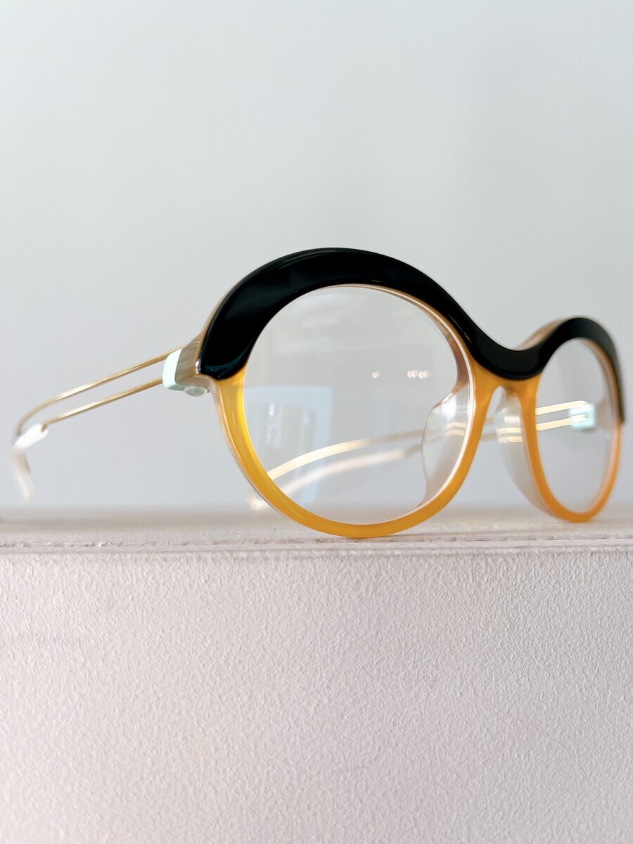 まゆげのような。おかっぱのような。SOL SOL ITO - oogley raconter , rosita , stella のブログ