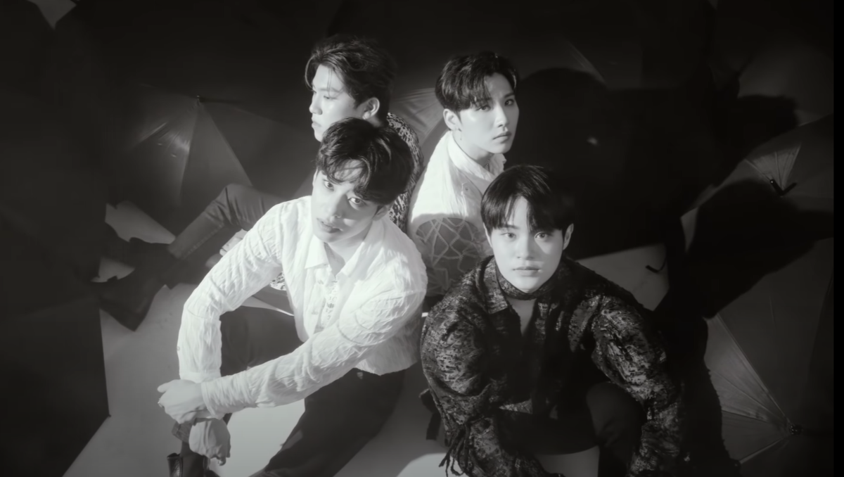 KPOP AB6IX -비범벅 (Walking In The Rain) - Happy Together★