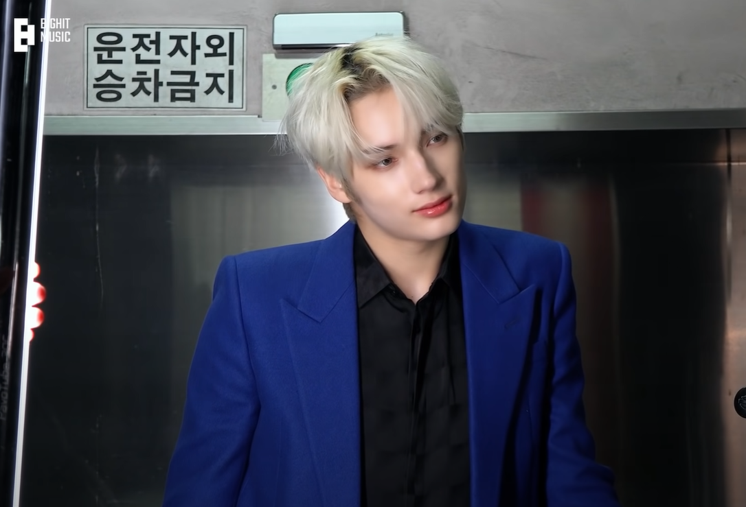 TXT / ‘VOGUE’ December Issue Photo Shooting Sketch - Happy Together★