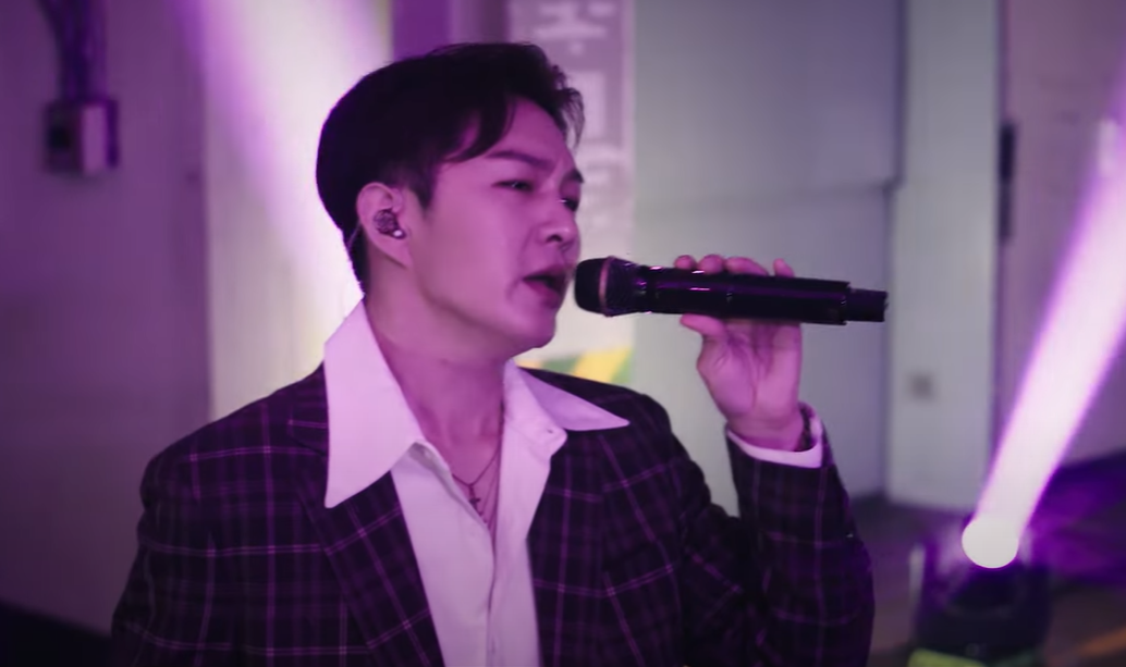 BTOB / 이창섭 (LEE CHANGSUB) - 'SURRENDER' - Happy Together★