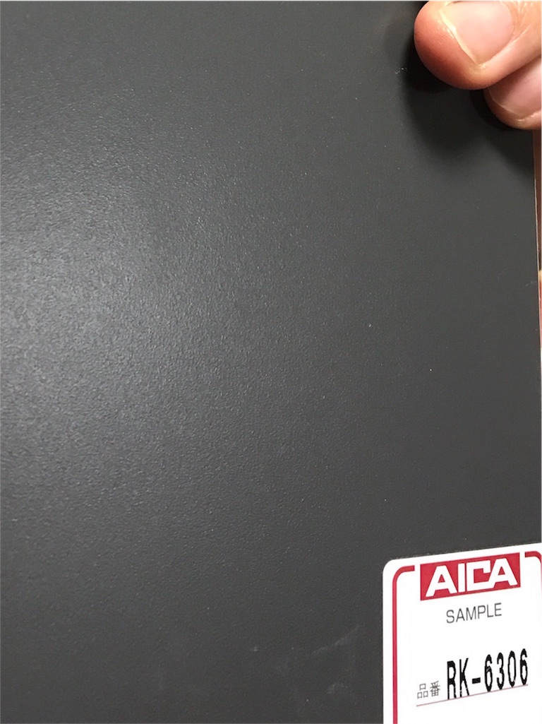 オーダーキッチンの面材はチークの無垢材 - osmhouse