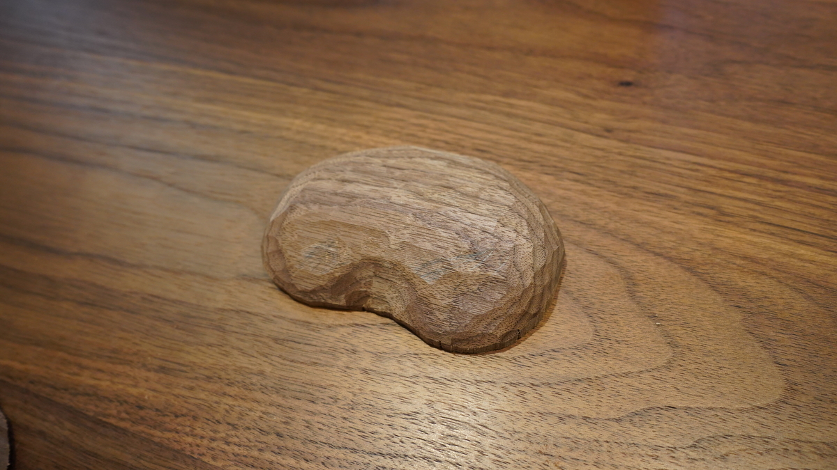 Dactyl LightCycleの木製リストレストを製作した - /var/log/otomon10