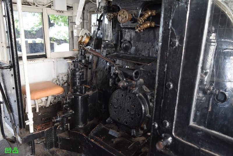 D51形862号機 町田市さるびあ図書館 - 凹凸プラ陳列館