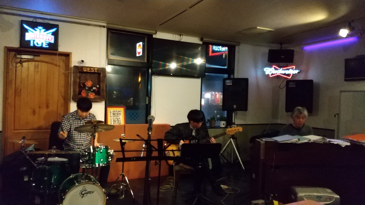 久々のguest so_fa+@west - pen-jiroのブログ